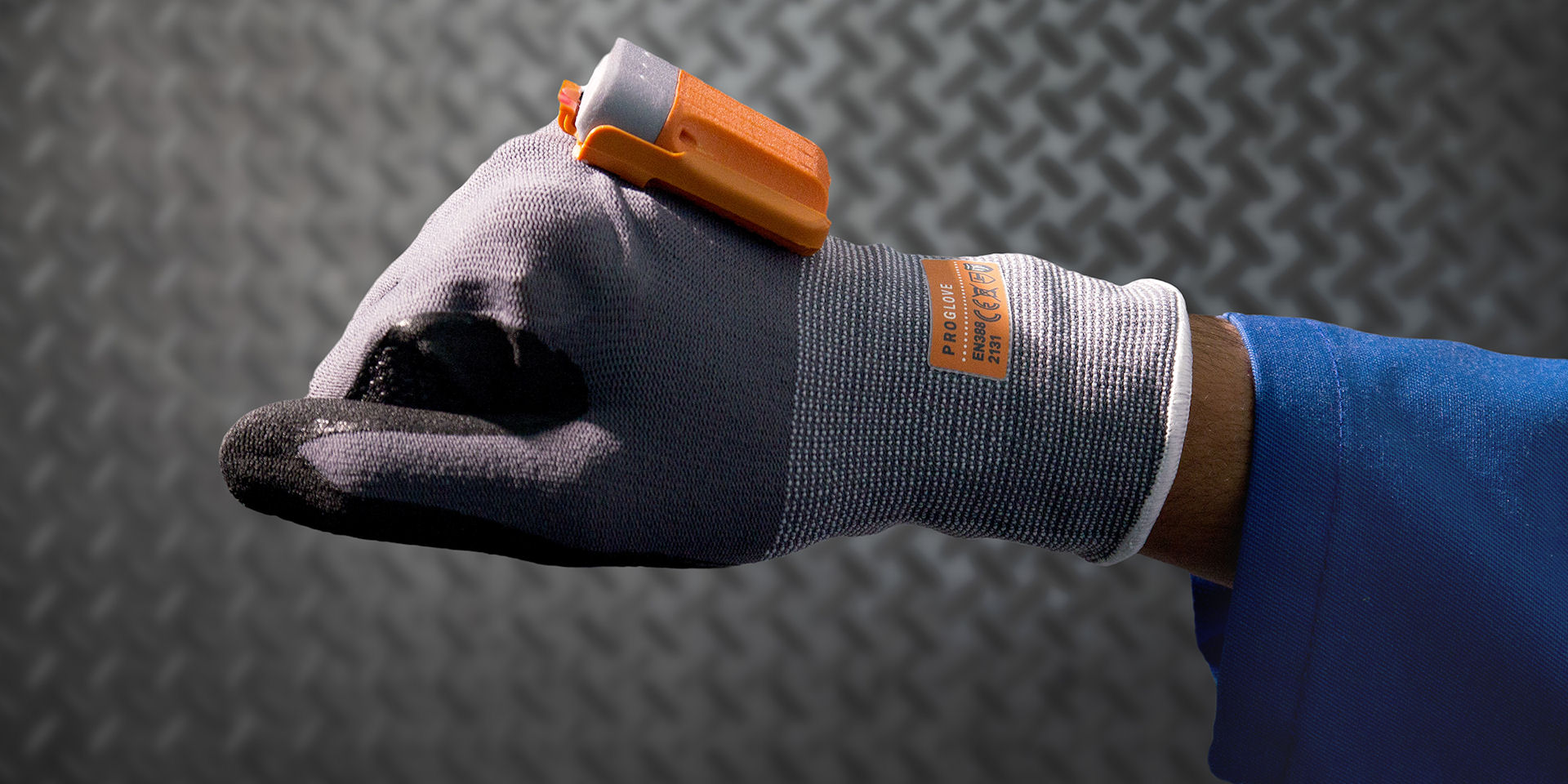 Endlich freie Hände beim Scannen: Hands-free-Scanning | identWERK